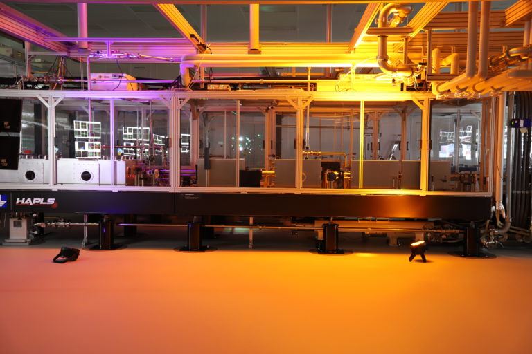 LASER L3 HAPLS | ELI Beamlines – Dolní Břežany