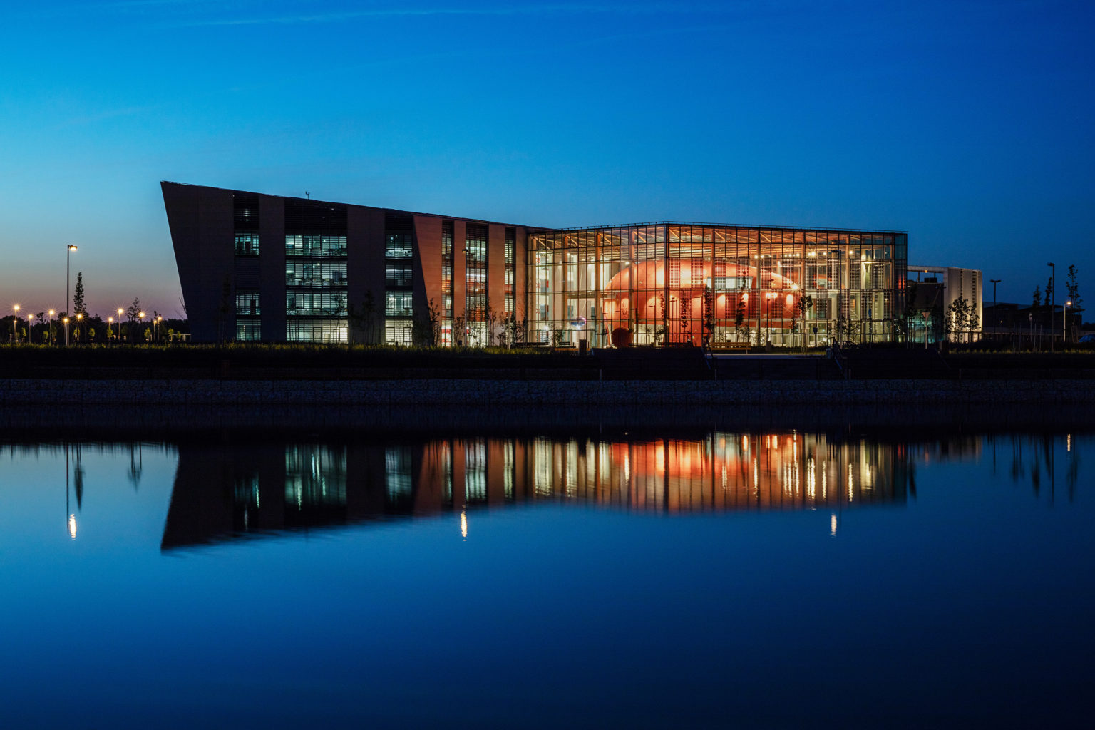 Evropské konsorcium ELI ERIC na dosah | ELI Beamlines – Dolní Břežany