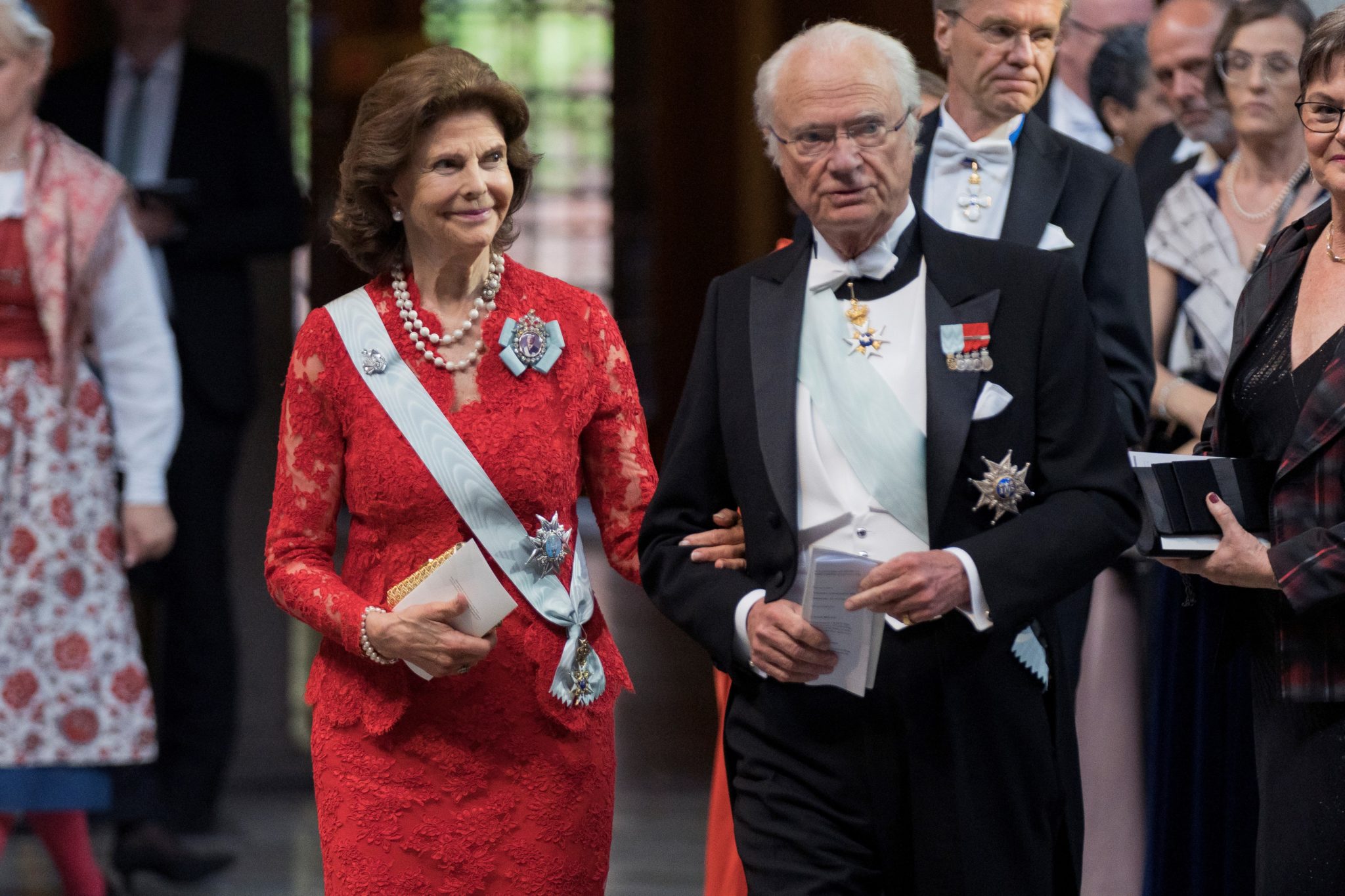 Janos Hajdu received the 2021 Gregori Aminoff Prize | ELI Beamlines ...