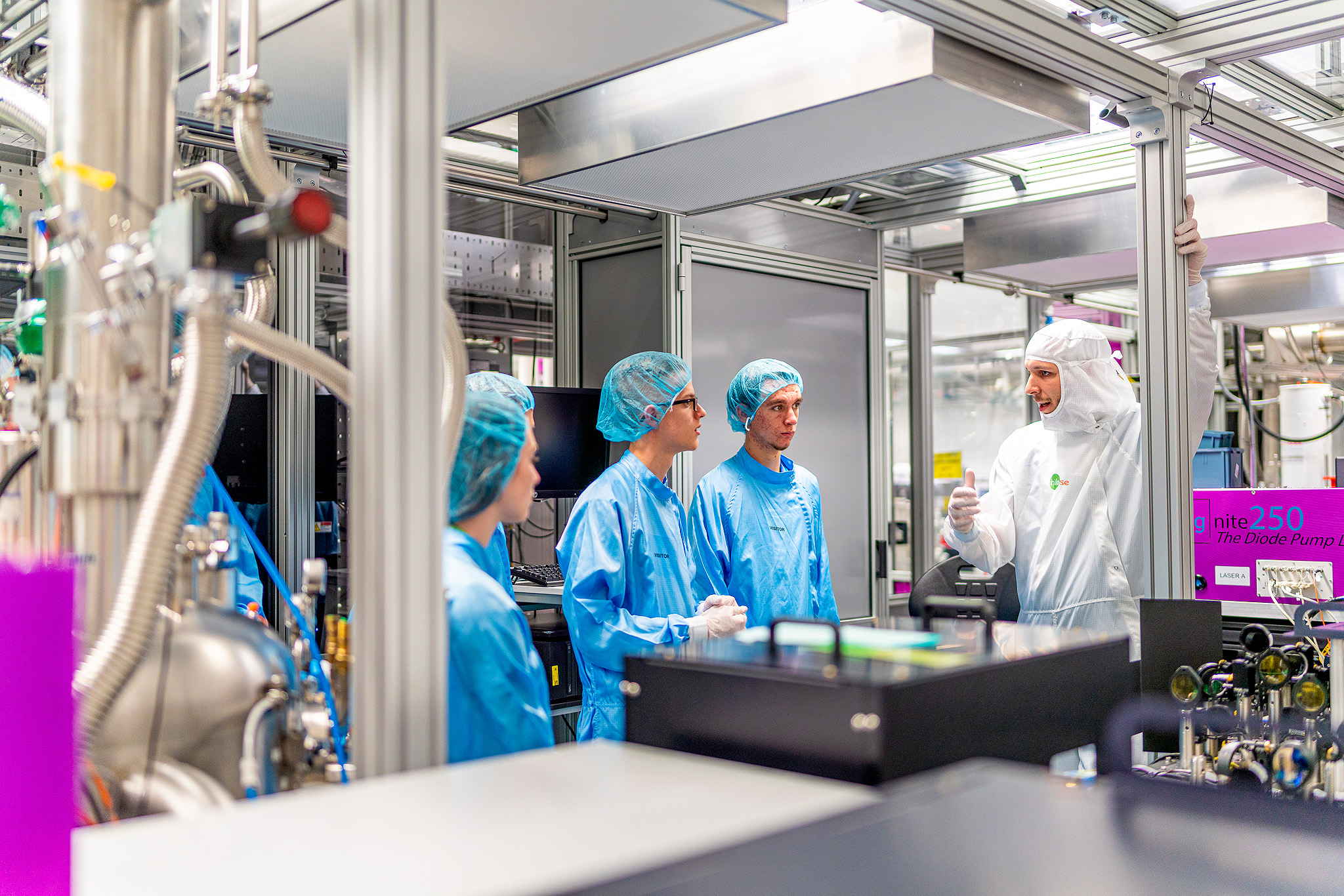 Talent Academy finalists investigated the life of cells using lasers ...